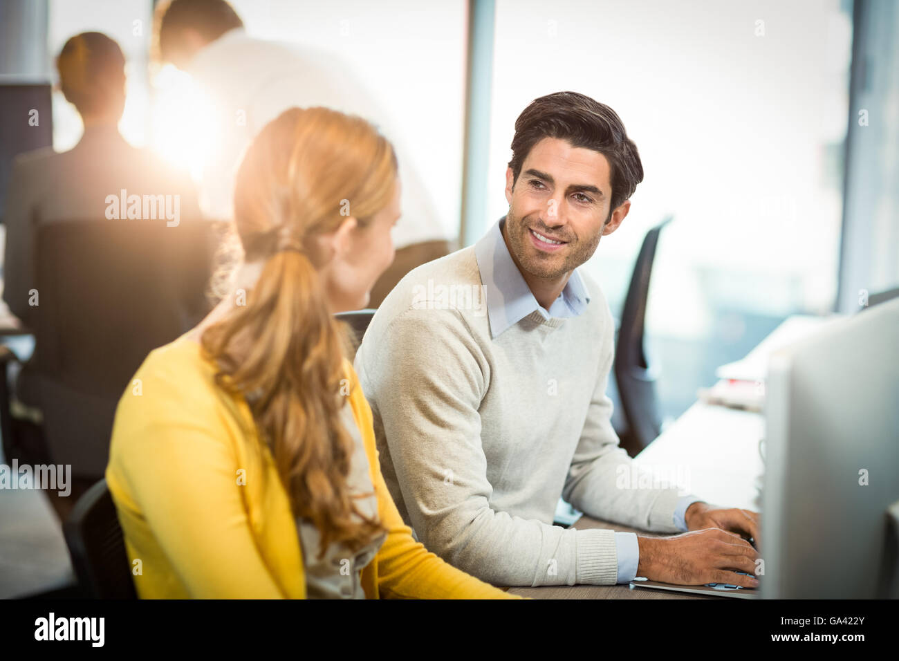 Woman discussion hi-res stock photography and images - Alamy