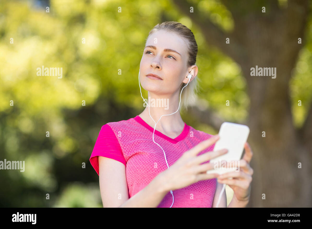 Beautiful woman headphones on hi-res stock photography and images - Alamy
