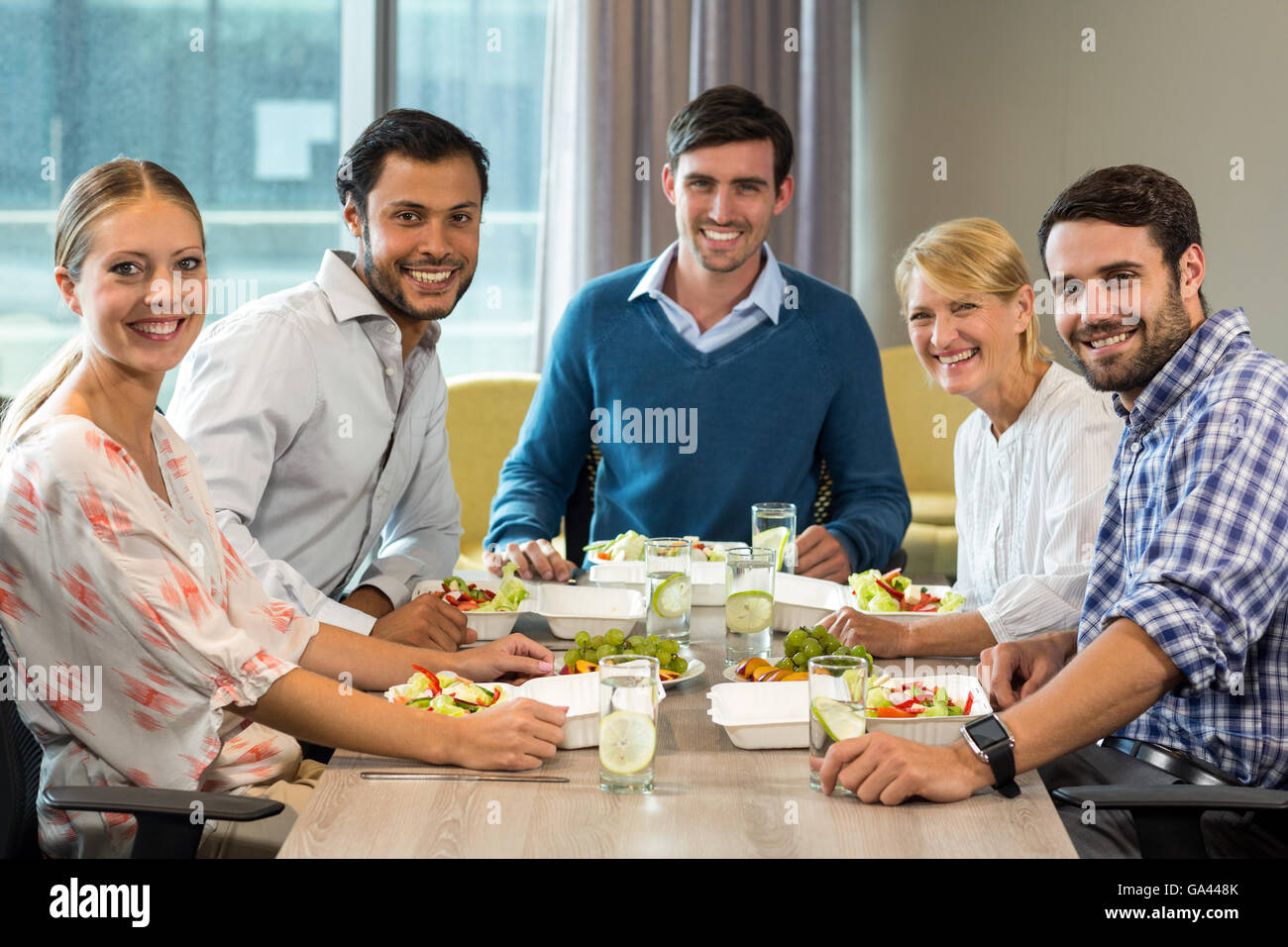 Corporate breakfast hi-res stock photography and images - Alamy