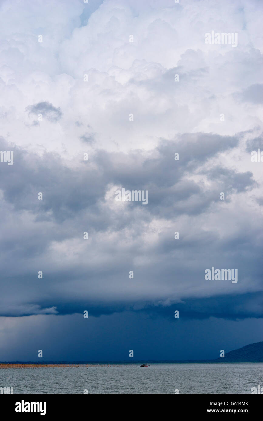 Kapenta fishing hi-res stock photography and images - Alamy