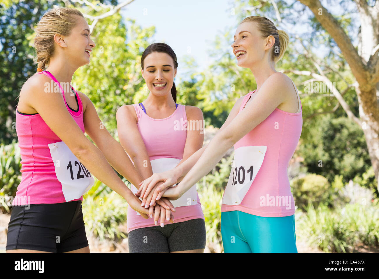 Women working with their hands hi-res stock photography and images - Alamy