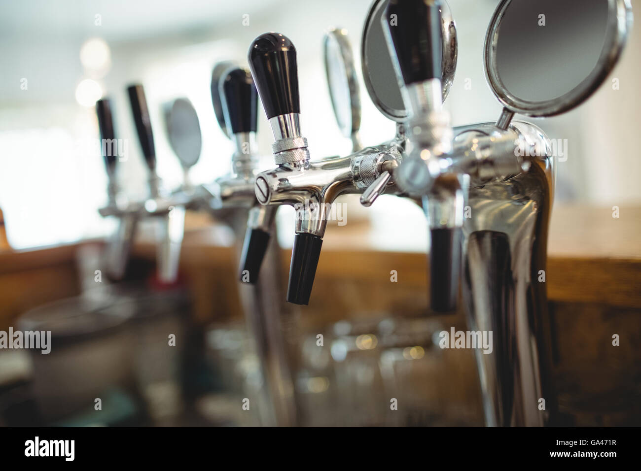 Beer pump handle hi-res stock photography and images - Alamy