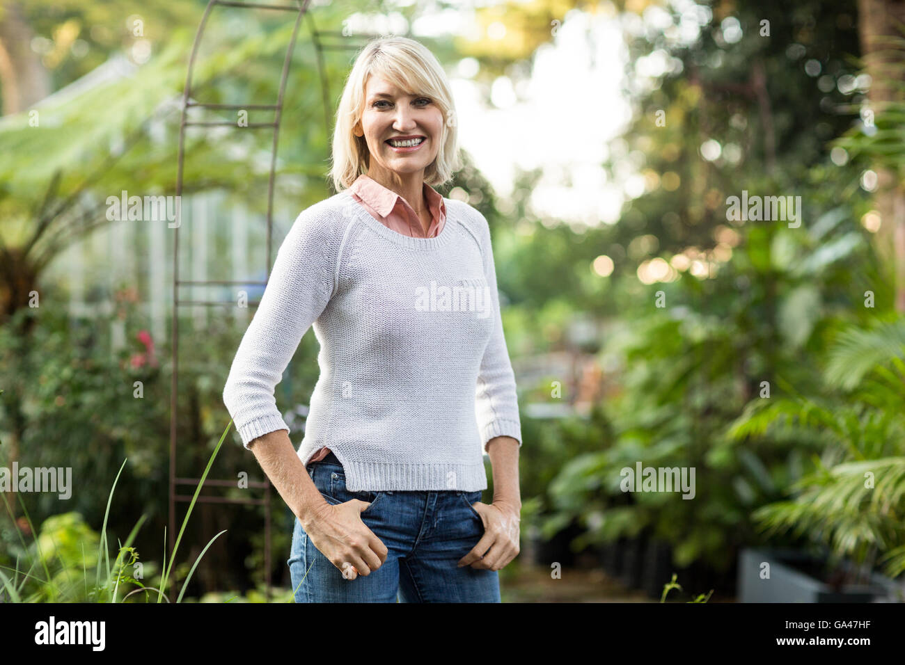 Confident mature woman hi-res stock photography and images - Alamy
