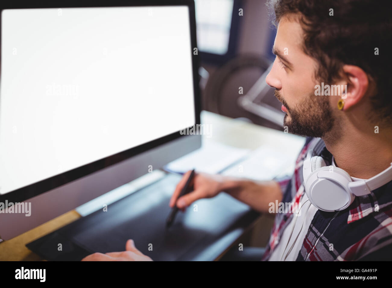 Monitor connection hi-res stock photography and images - Alamy