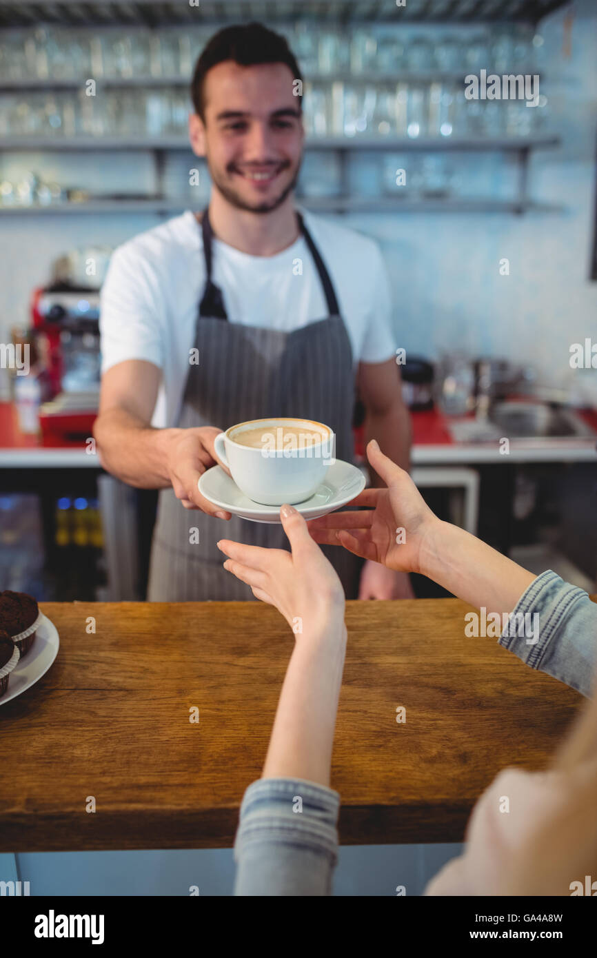Cafe serving counter hi-res stock photography and images - Alamy