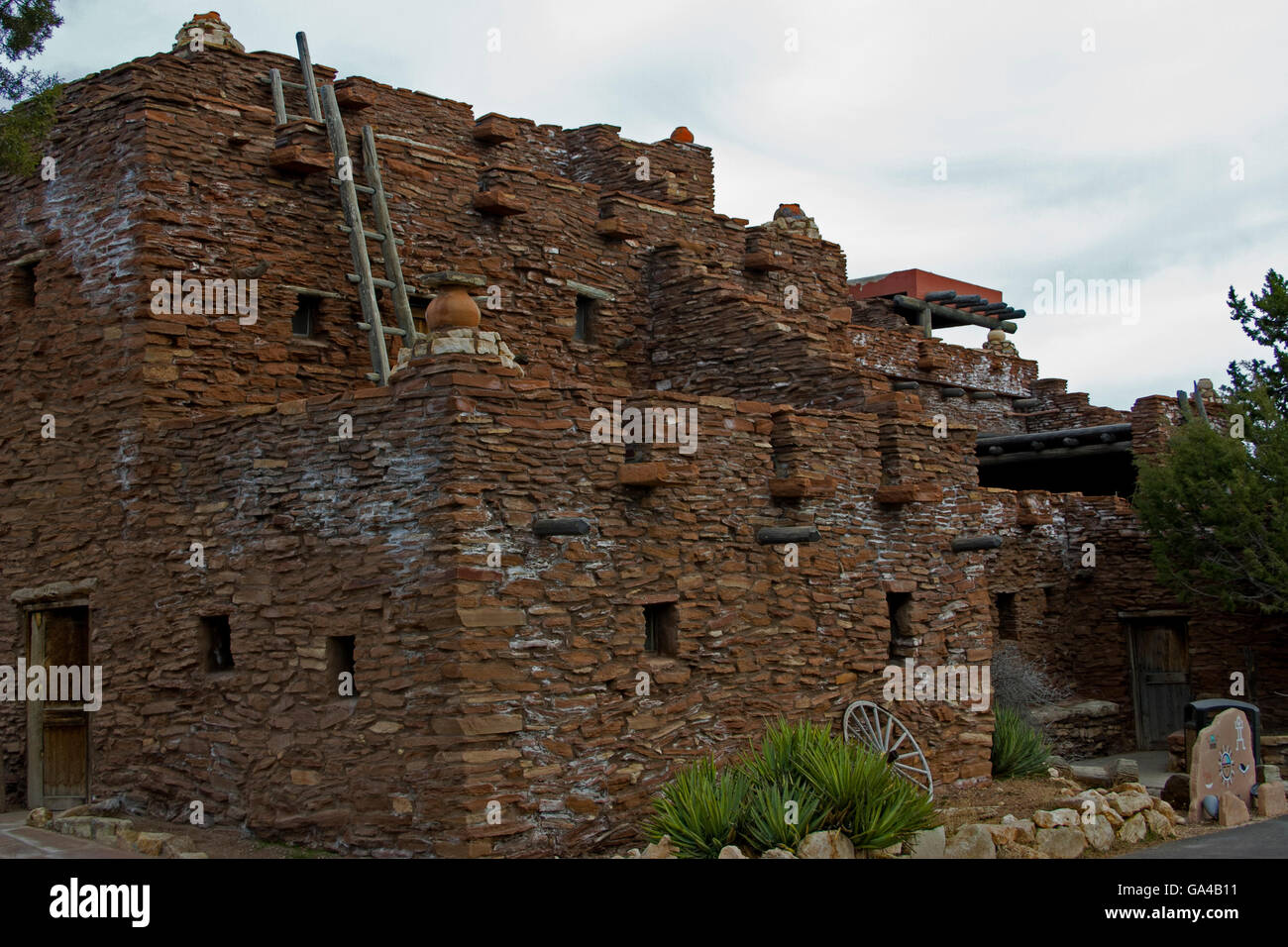 Hopi house hi-res stock photography and images - Alamy