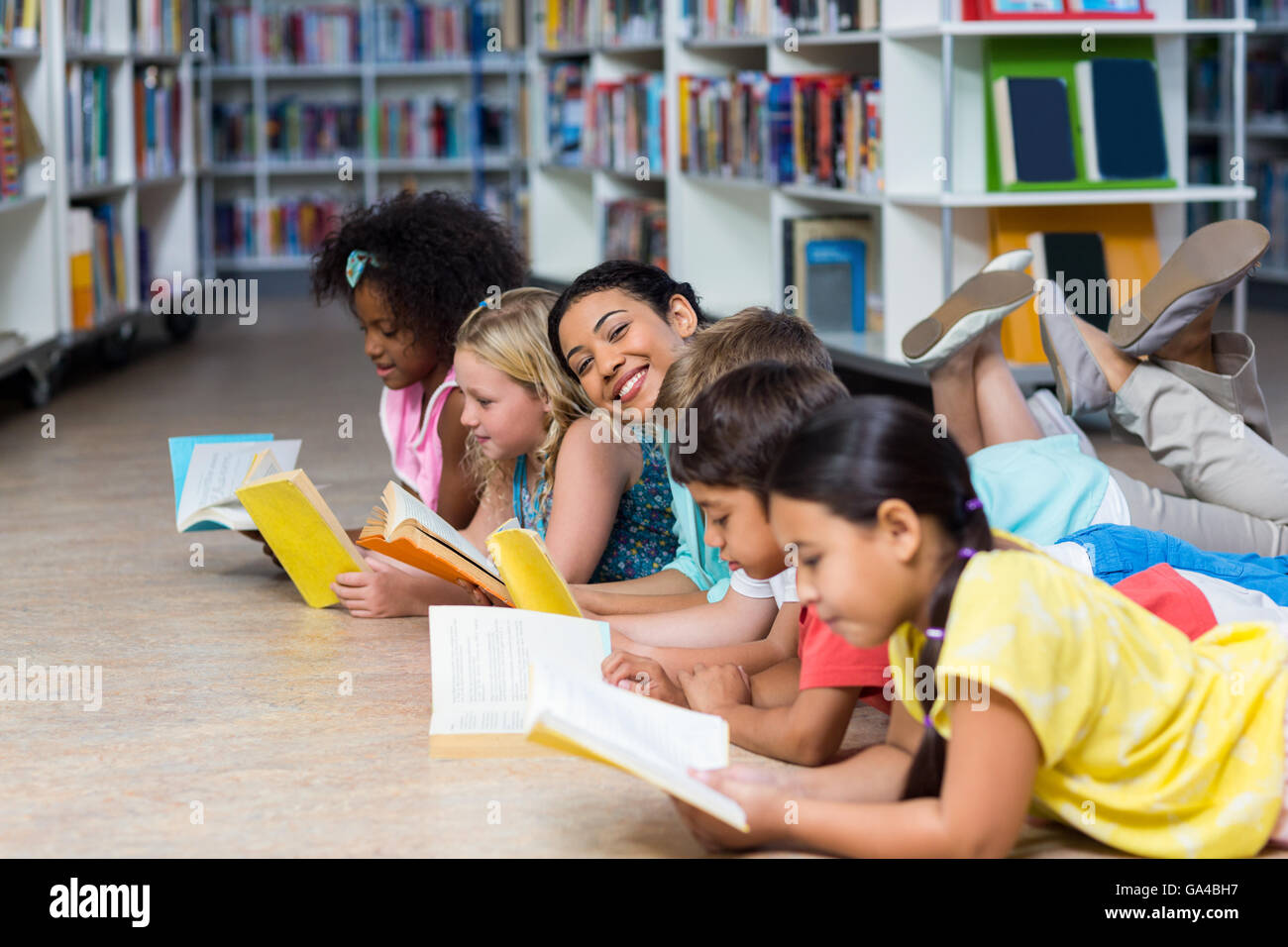 Kids Reading In Library