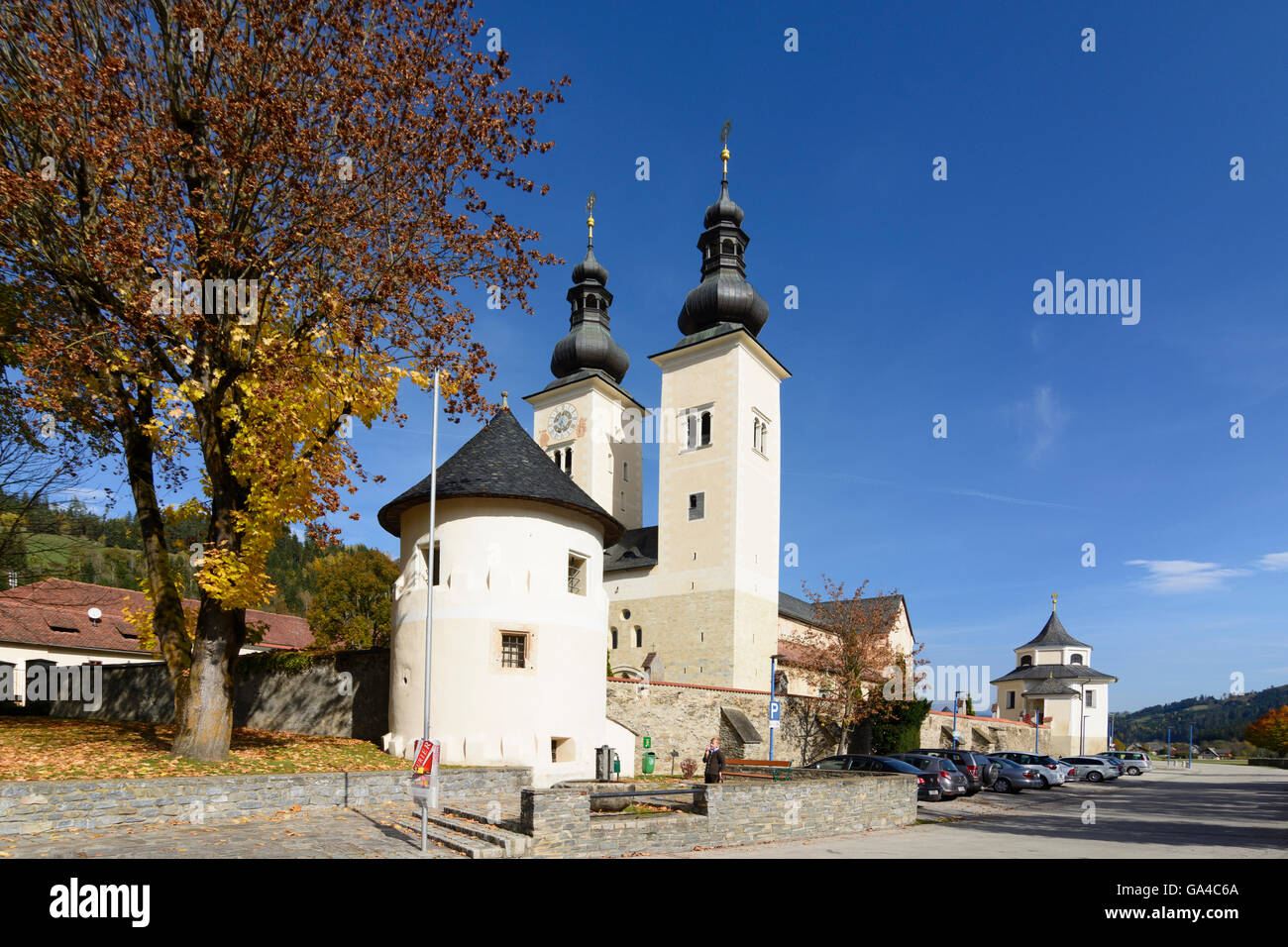 Gurk cathedral with fortifications hi-res stock photography and images ...