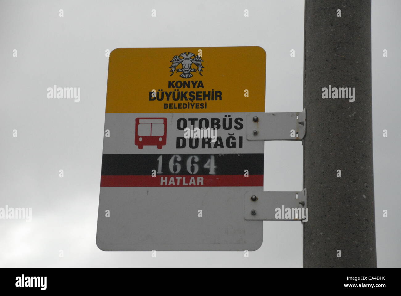 Bus stop sign board hi-res stock photography and images - Alamy