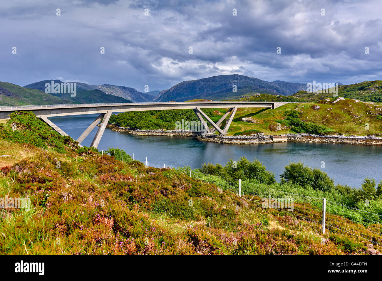 Curved Concrete Box Girder Bridge High Resolution Stock Photography and ...