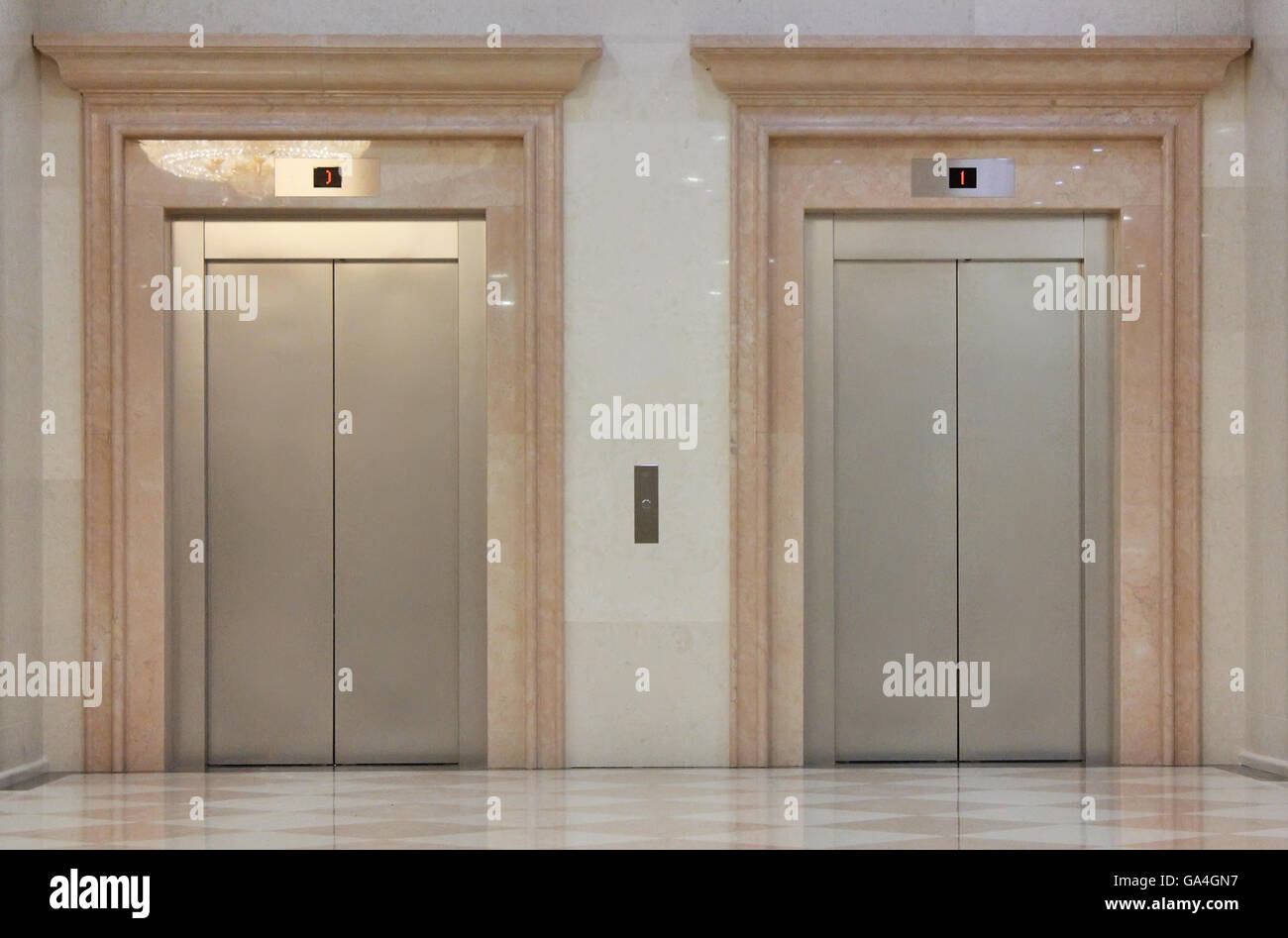 Elevator button close up open door hi-res stock photography and images ...