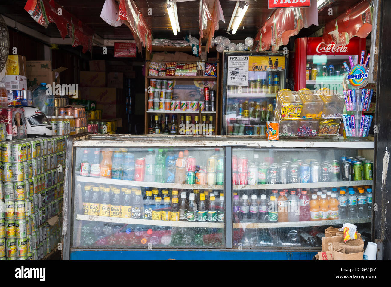RIO DE JANEIRO - APRIL 3, 2016: Brazilian drinks stall supplies beach ...
