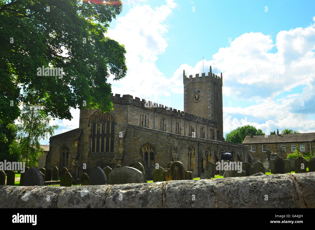 St Oswalds Church at Askrigg in Wensleydale Yorkshire Dales England ...