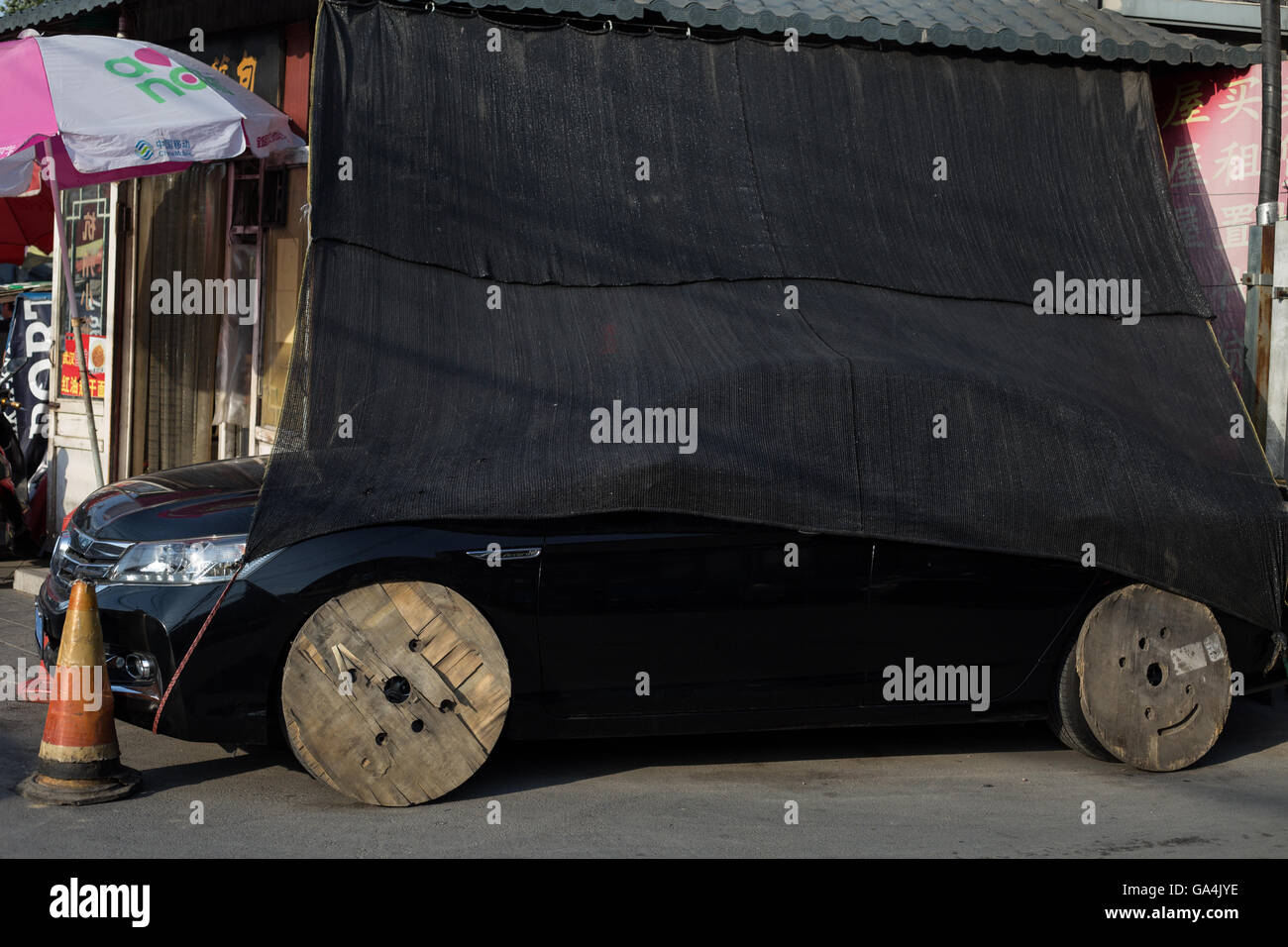 Extremes in temperature hi-res stock photography and images - Alamy