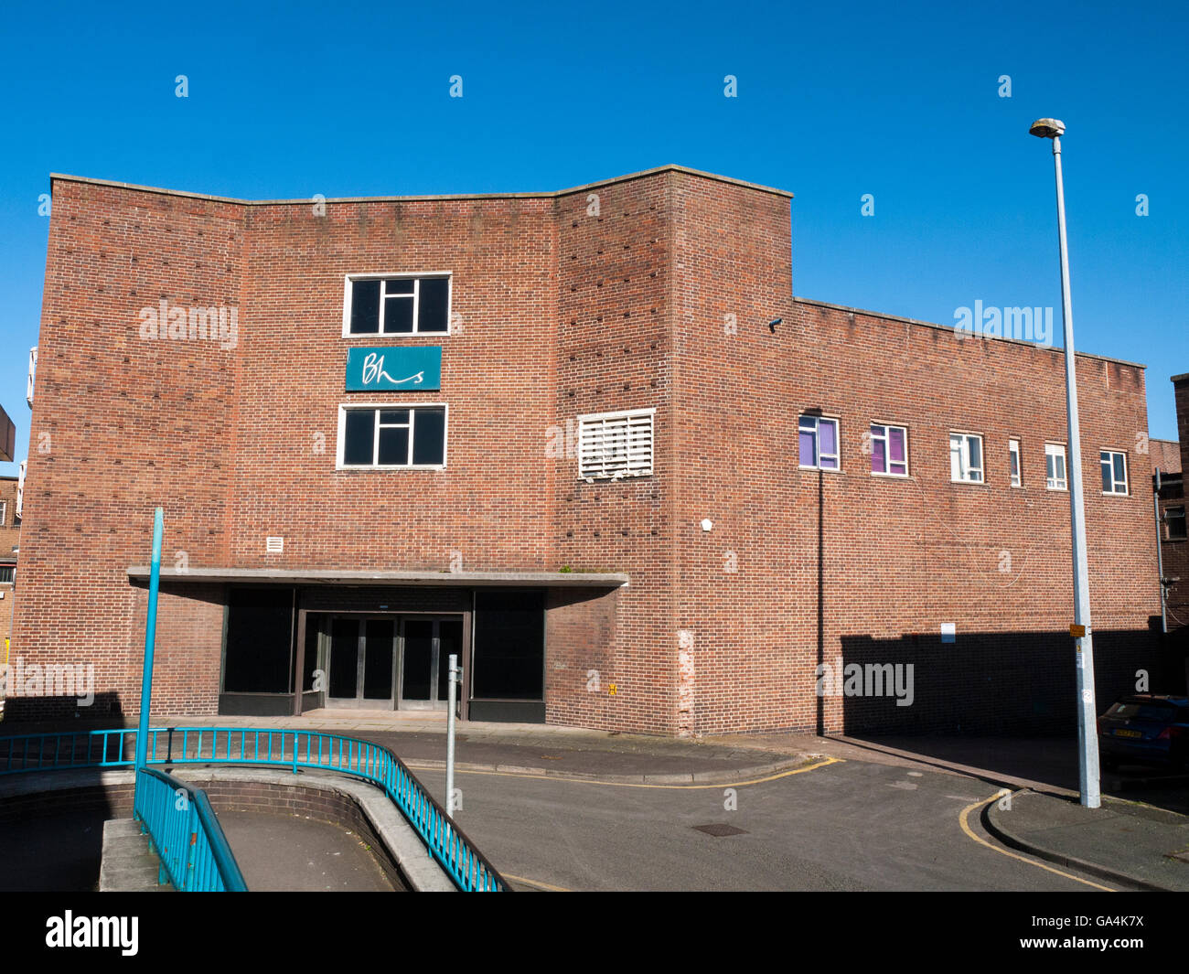 Back entrance england hi-res stock photography and images - Alamy