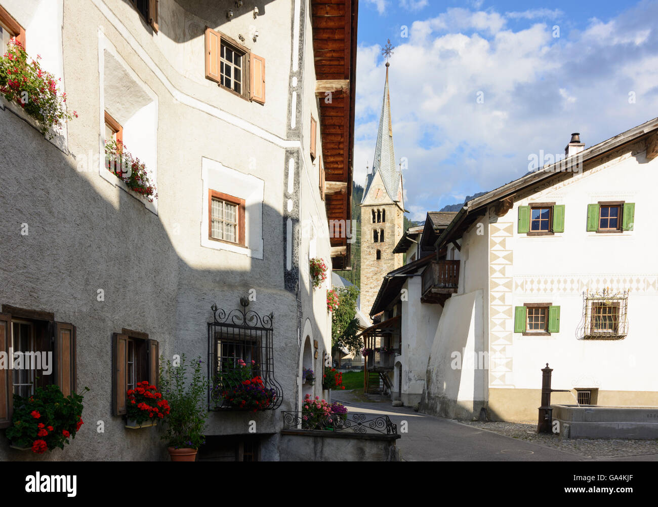 Bergün/Bravuogn Old town with houses in the Engadine style and the ...
