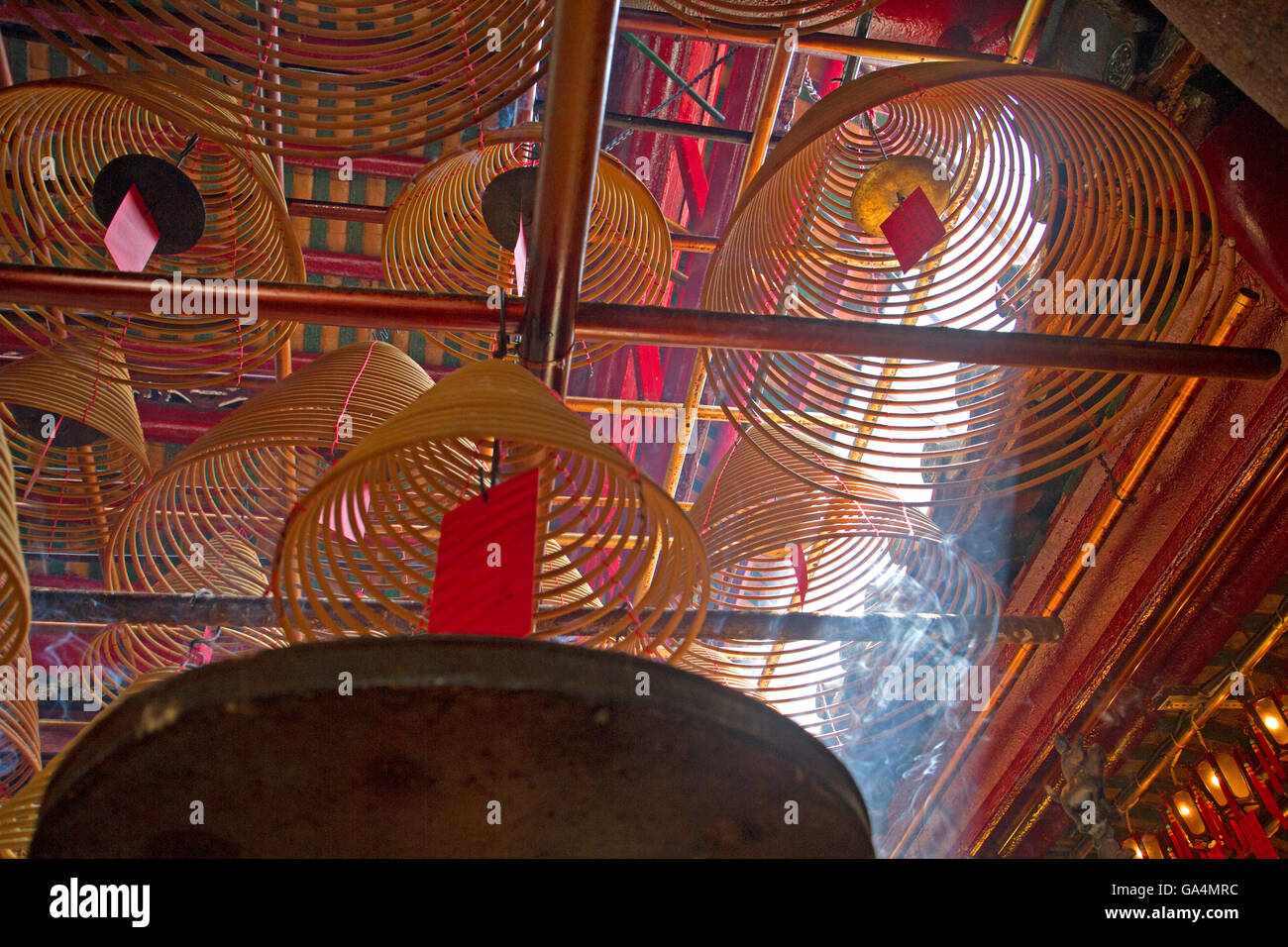 Hong kong man mo temple hi-res stock photography and images - Alamy