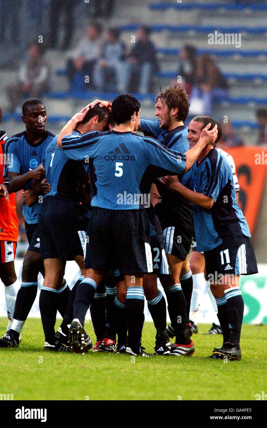 Marseille players celebrate hi-res stock photography and images - Alamy