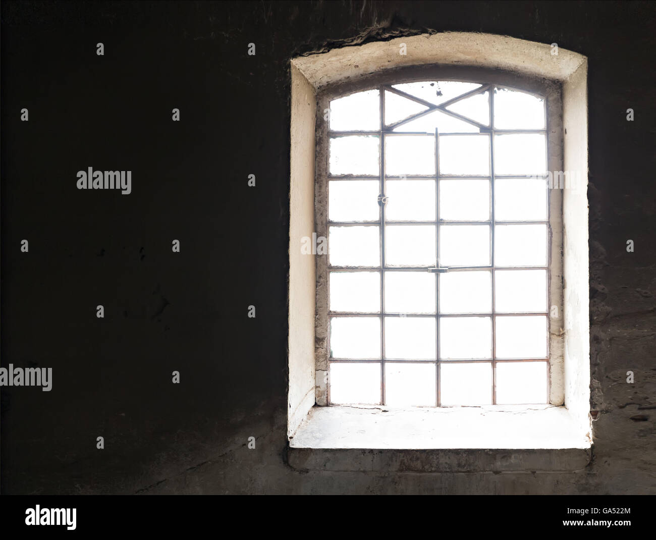 Sunlight on glass hi-res stock photography and images - Alamy