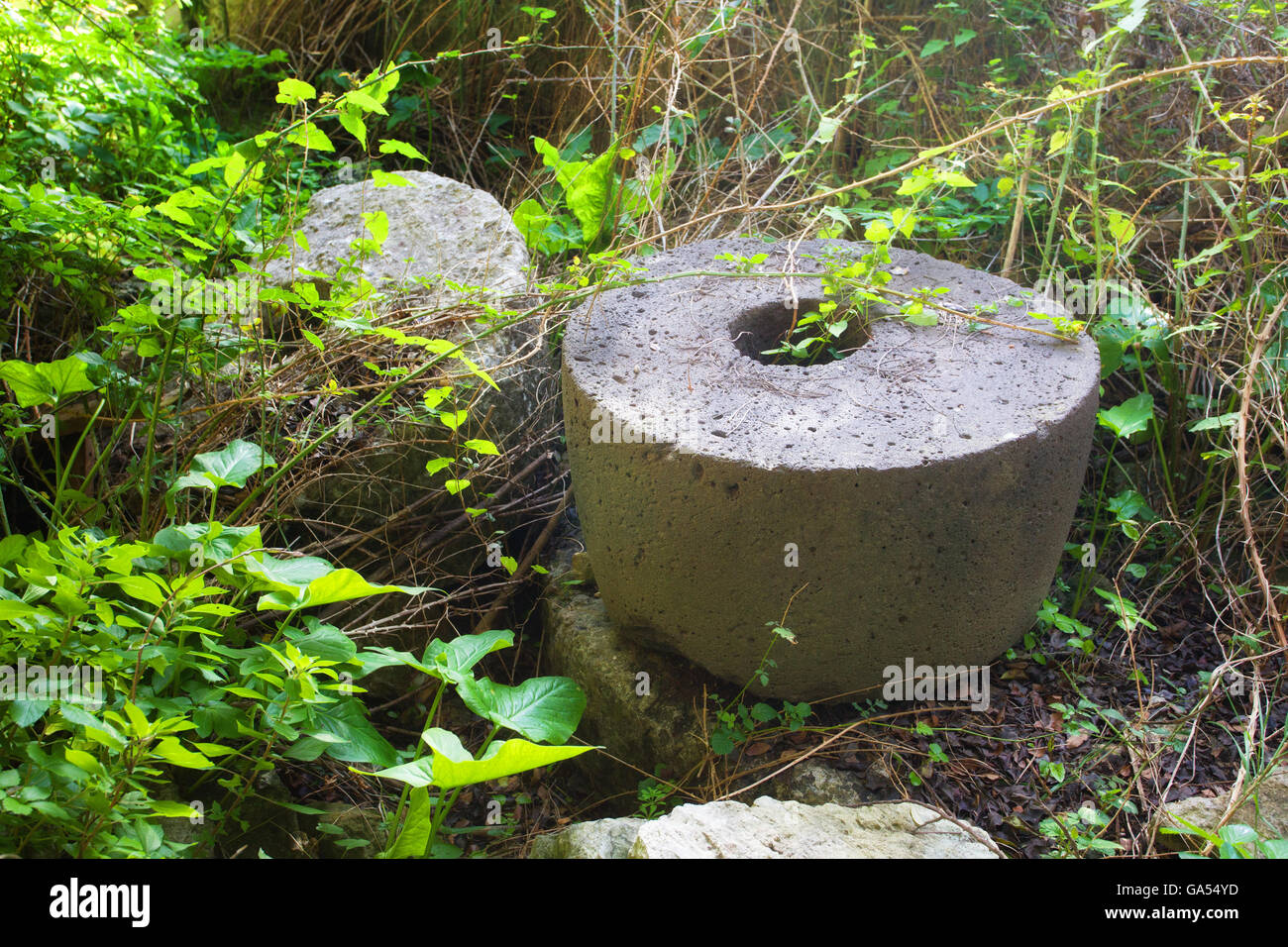 Medieval millstone hi-res stock photography and images - Alamy