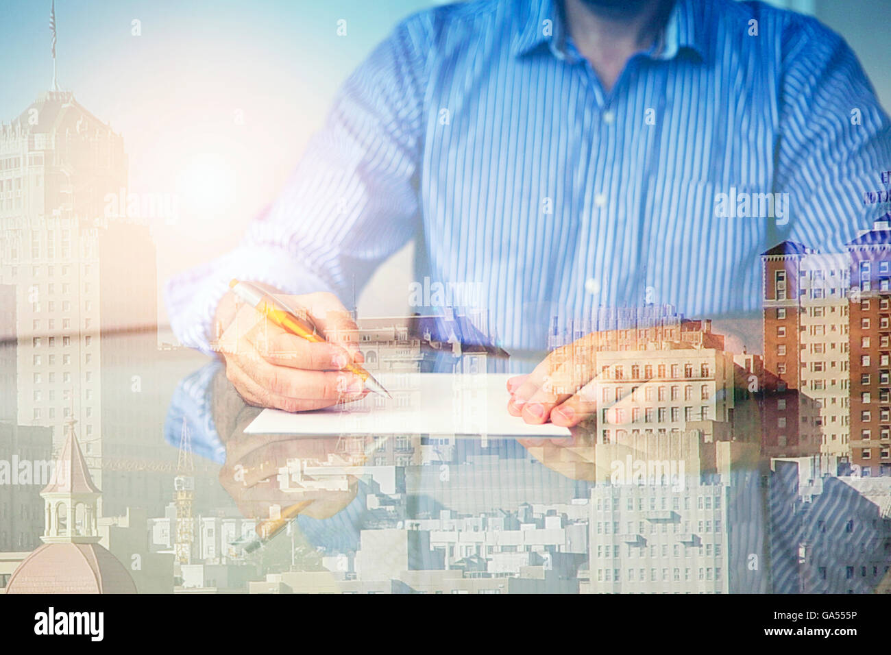 Signing paper hi-res stock photography and images - Alamy