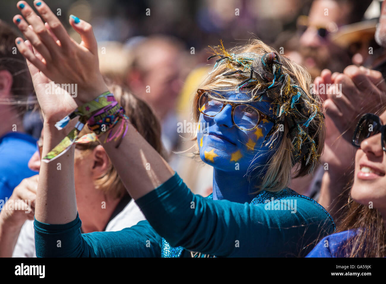 Face Paint And British Flag Stock Photos & Face Paint And British Flag ...