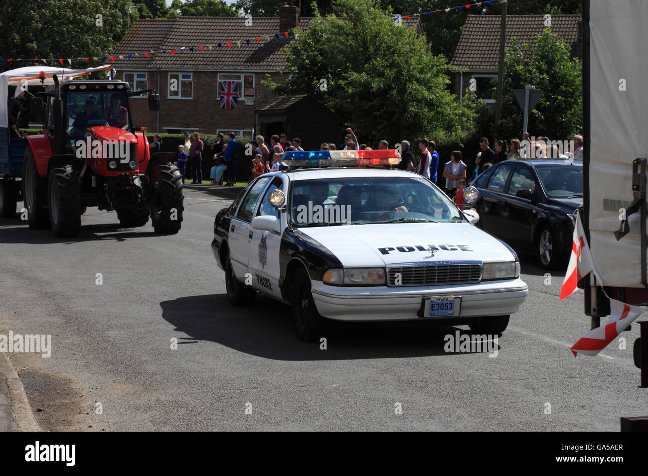 American police car parade hi-res stock photography and images - Alamy