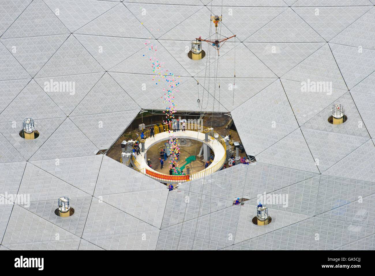 Fast telescope complete hi-res stock photography and images - Alamy