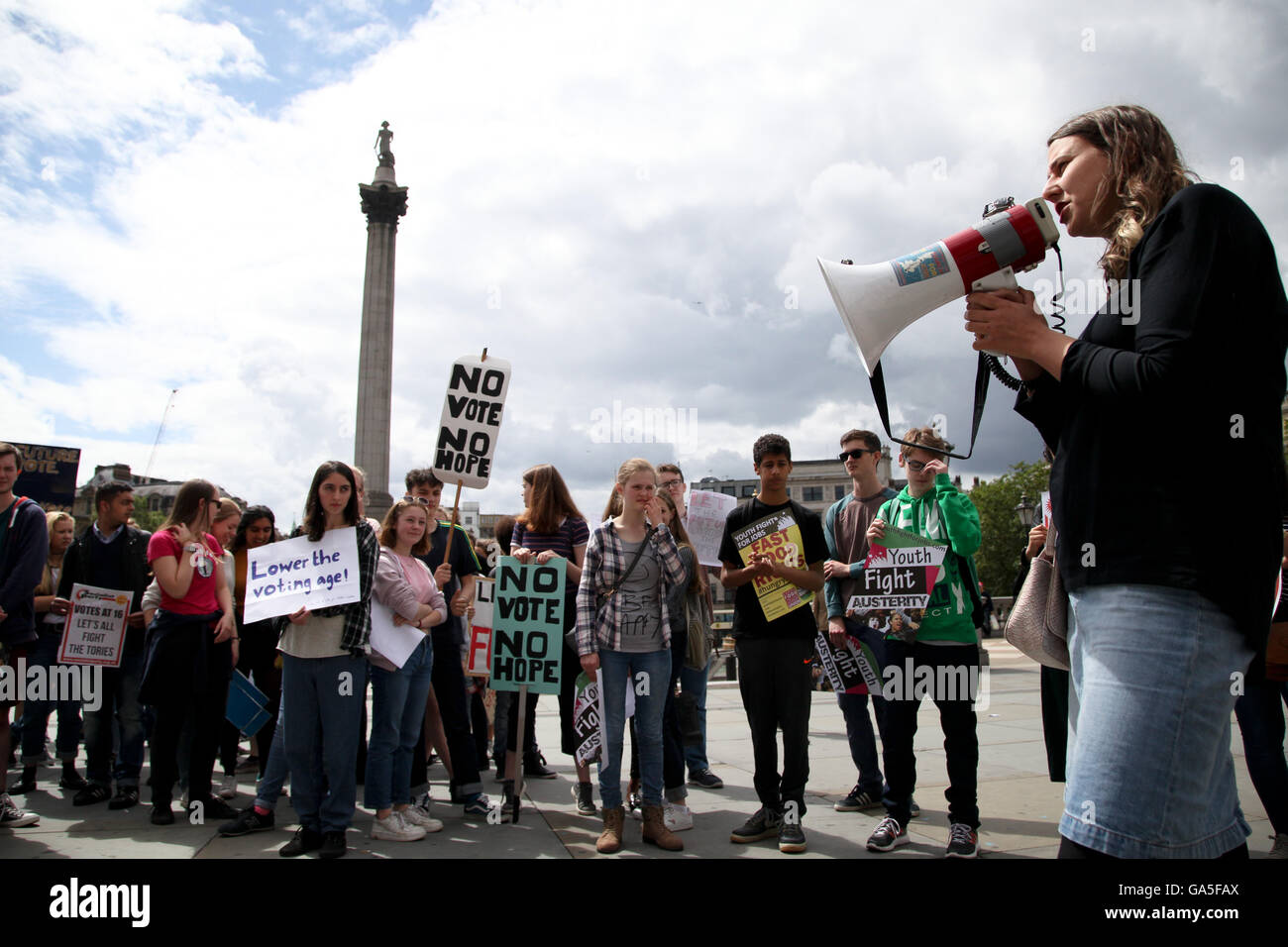 Voting age protest london hi-res stock photography and images - Alamy