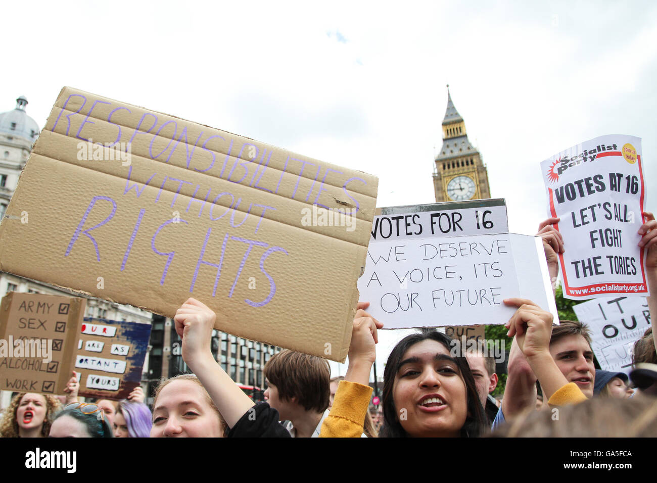 Voting age protest london hi-res stock photography and images - Alamy