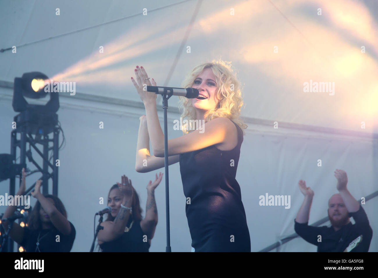 Victoria lott hi-res stock photography and images - Alamy