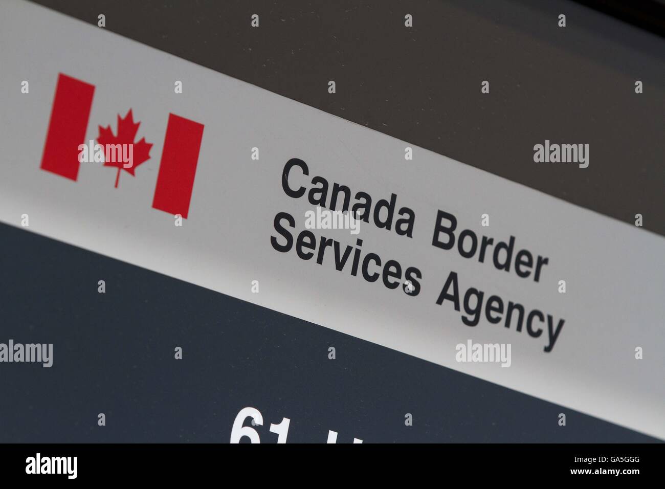 Border service hi-res stock photography and images - Alamy