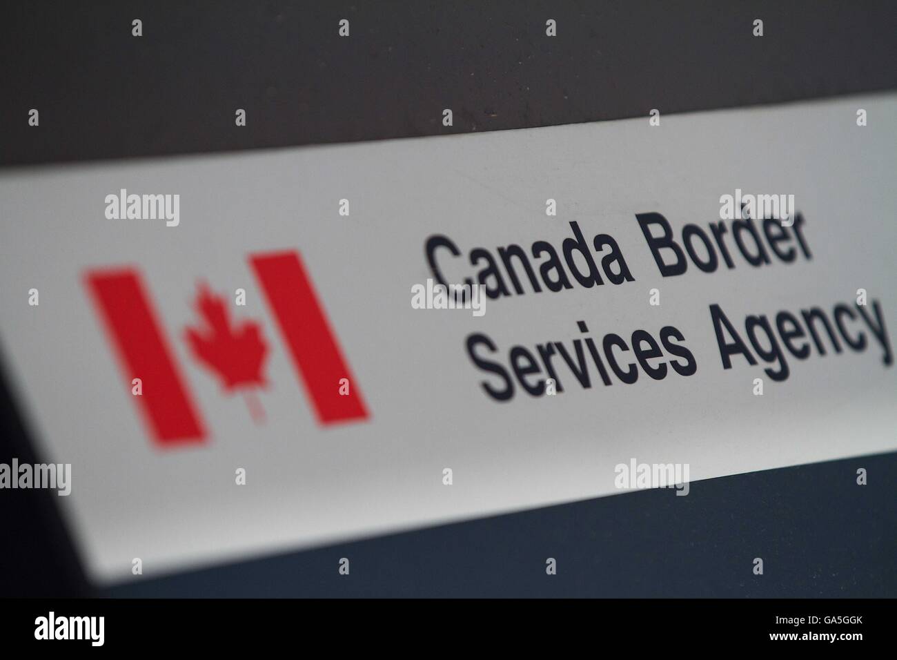 Border service hi-res stock photography and images - Alamy