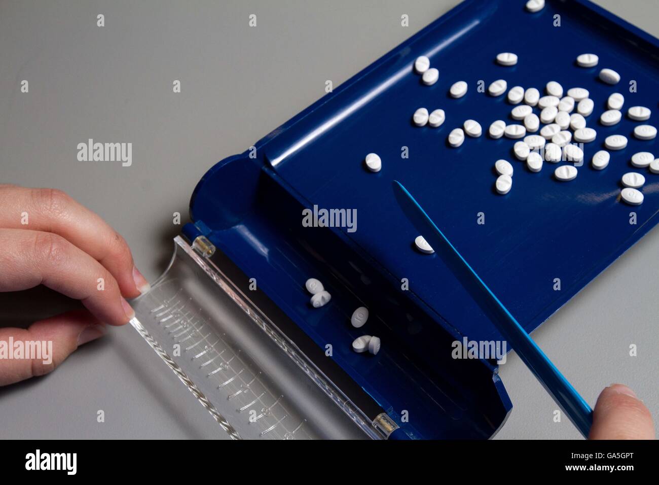 Doctor prescription zuma hi-res stock photography and images - Alamy