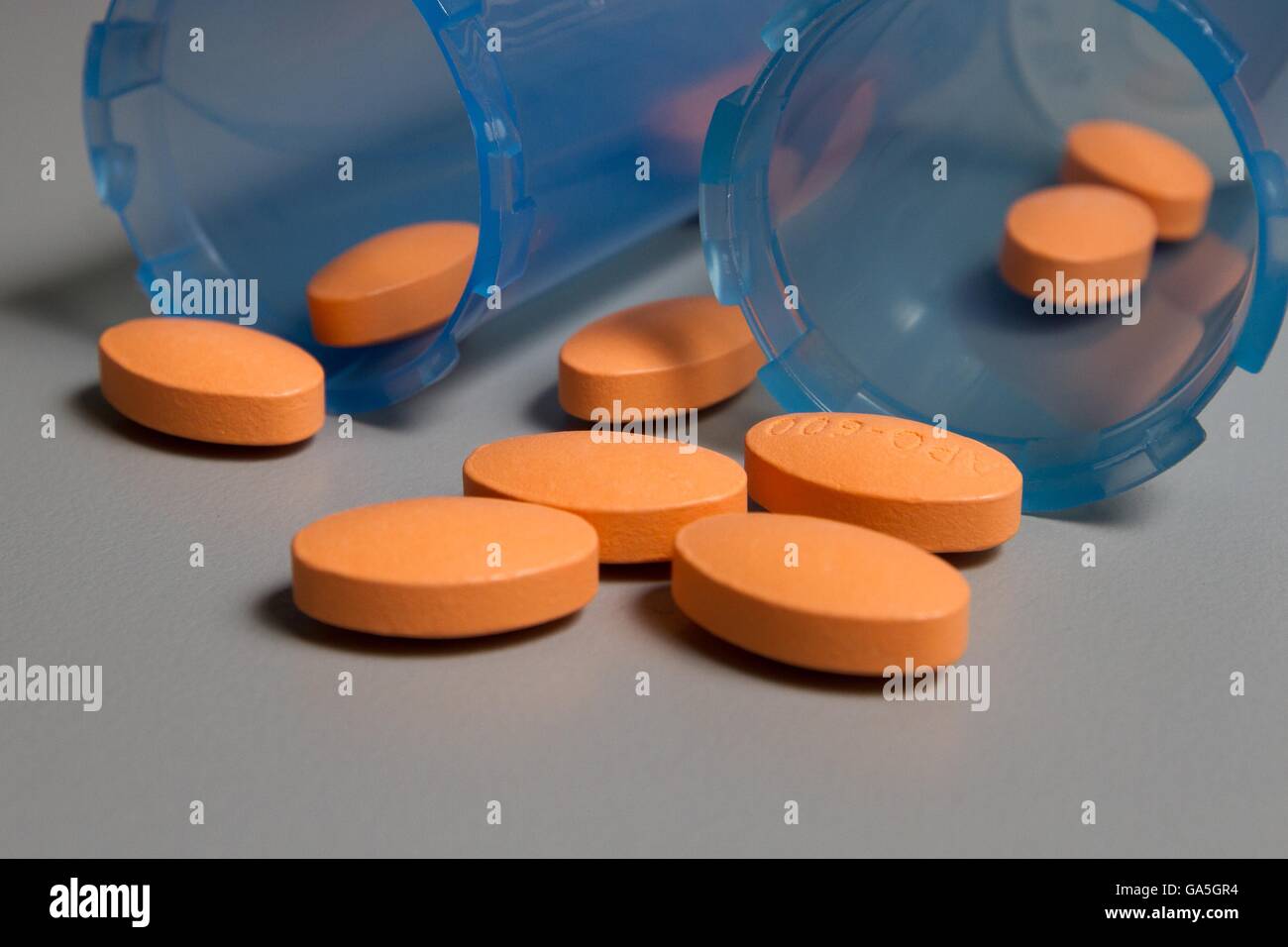 Doctor prescription zuma hi-res stock photography and images - Alamy