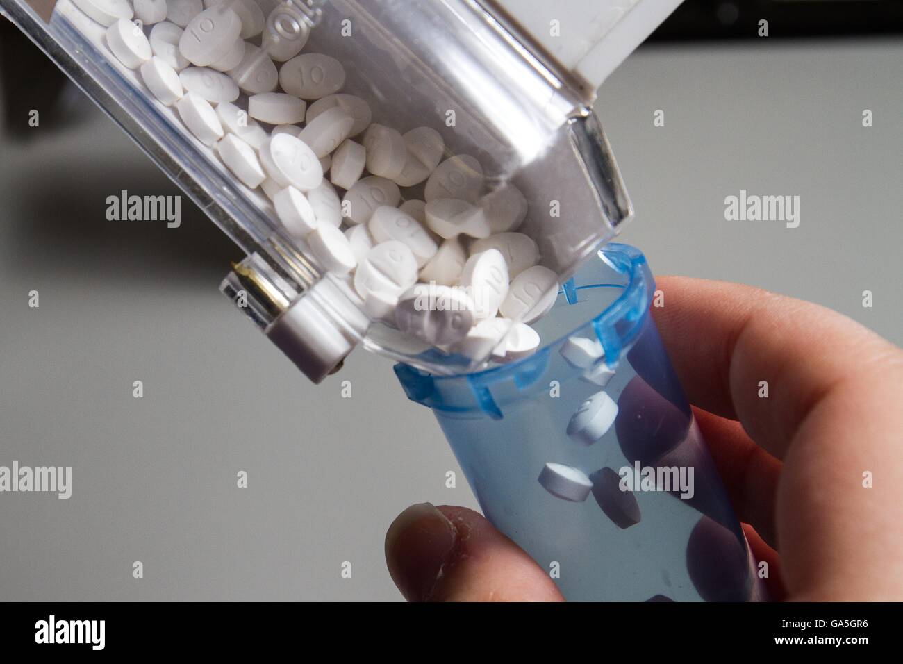 Doctor prescription zuma hi-res stock photography and images - Alamy
