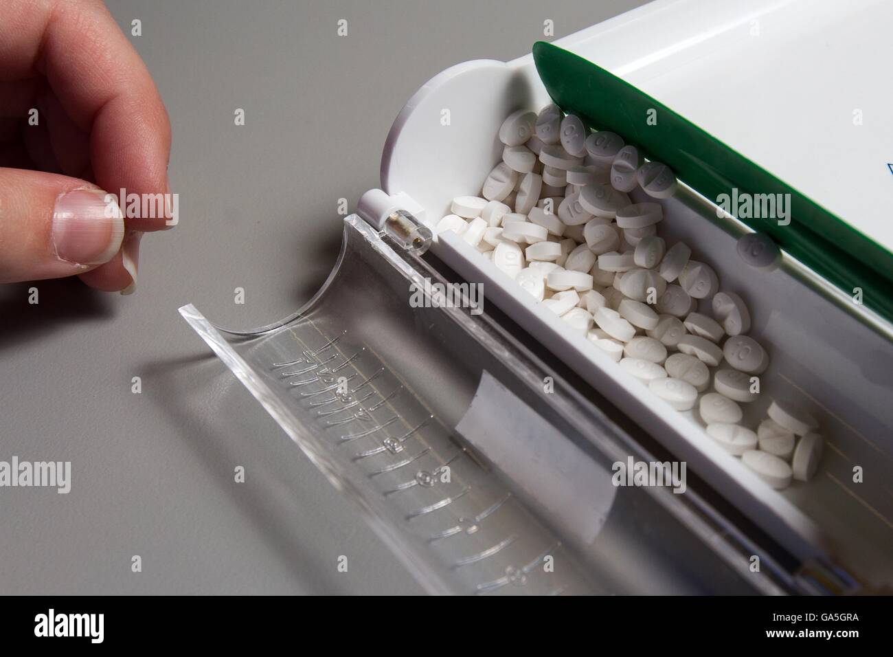 Doctor prescription zuma hi-res stock photography and images - Alamy