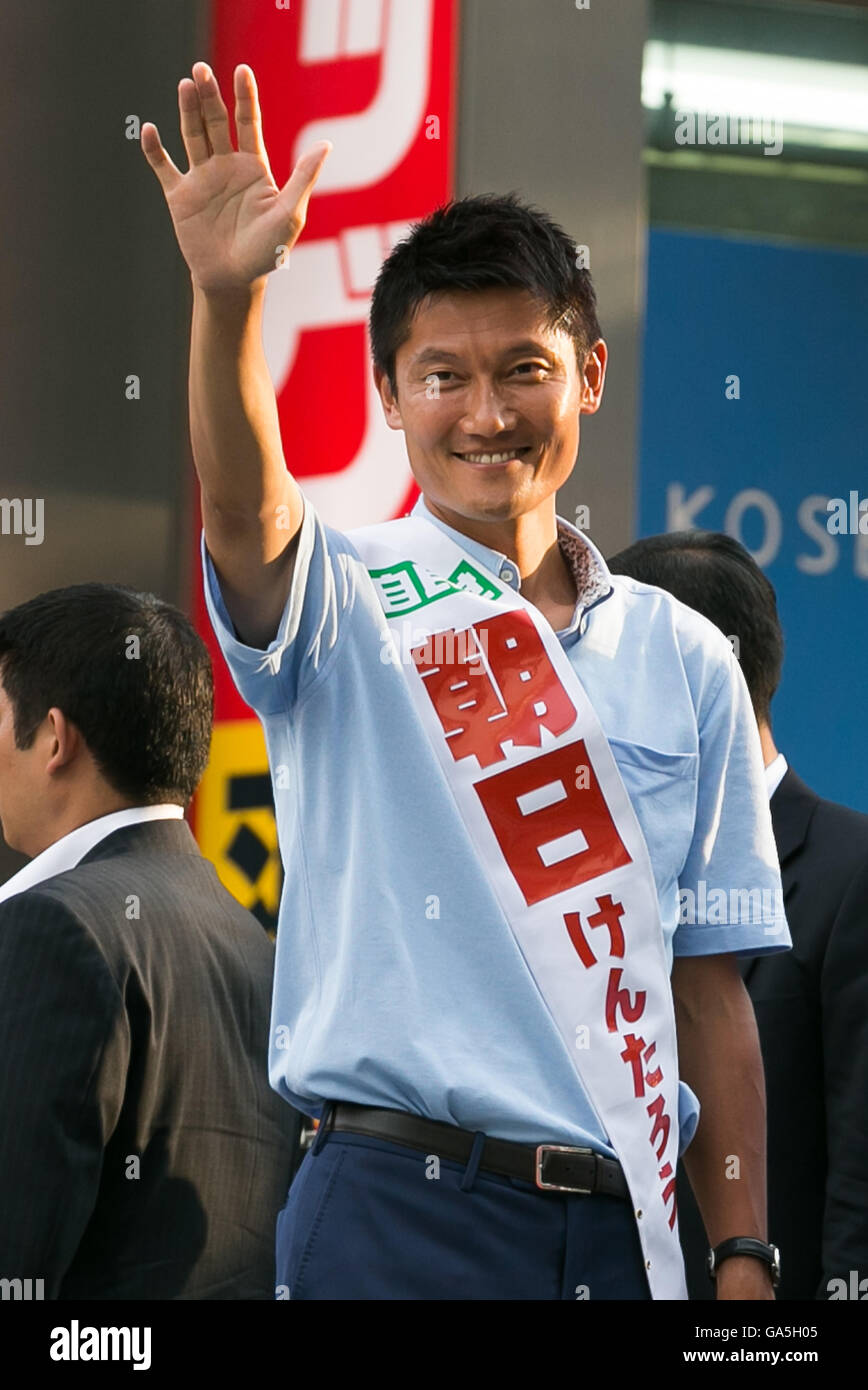 Kentaro Asahi, former beach volleyball star and Liberal Democratic ...
