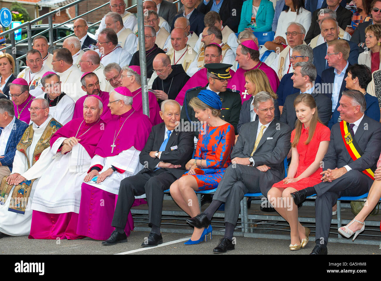 Tongeren, Belgium. 3rd July, 2016. King Filip, Queen Mathilde and Crown ...