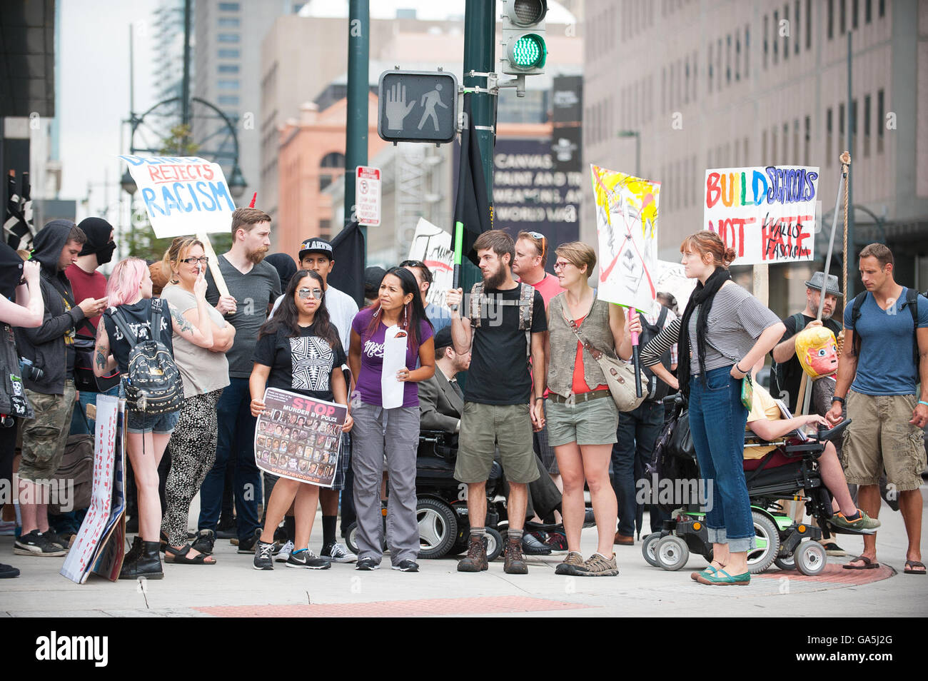 Denver, Colorado, USA. 1st July, 2016. Pro- and Anti-Trump protesters ...