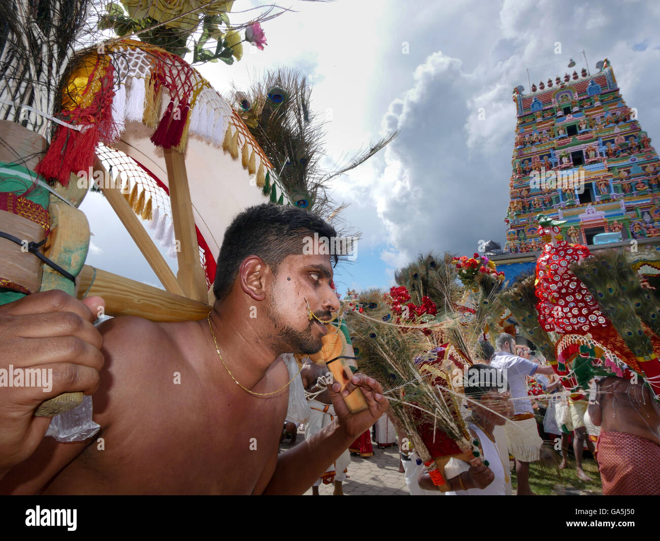 Kavadi festival hi-res stock photography and images - Alamy