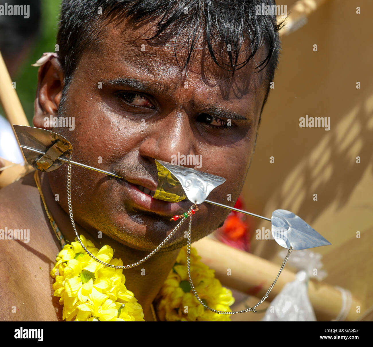 Largest dravida temple europe hi-res stock photography and images - Alamy