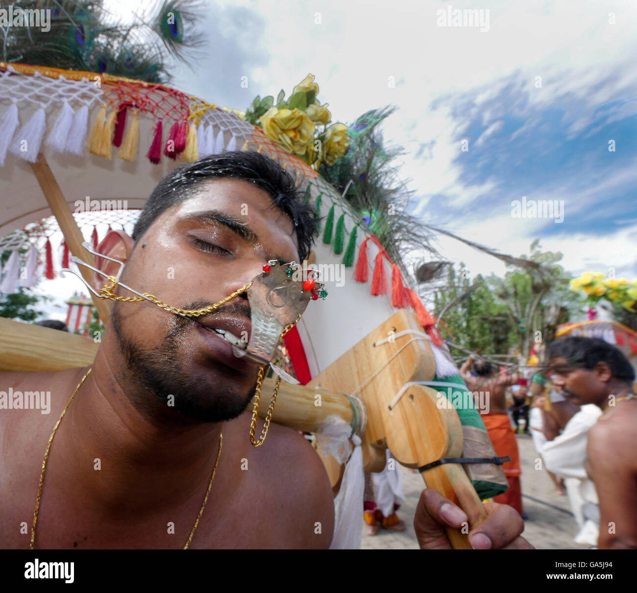 Dravida tempel hi-res stock photography and images - Alamy