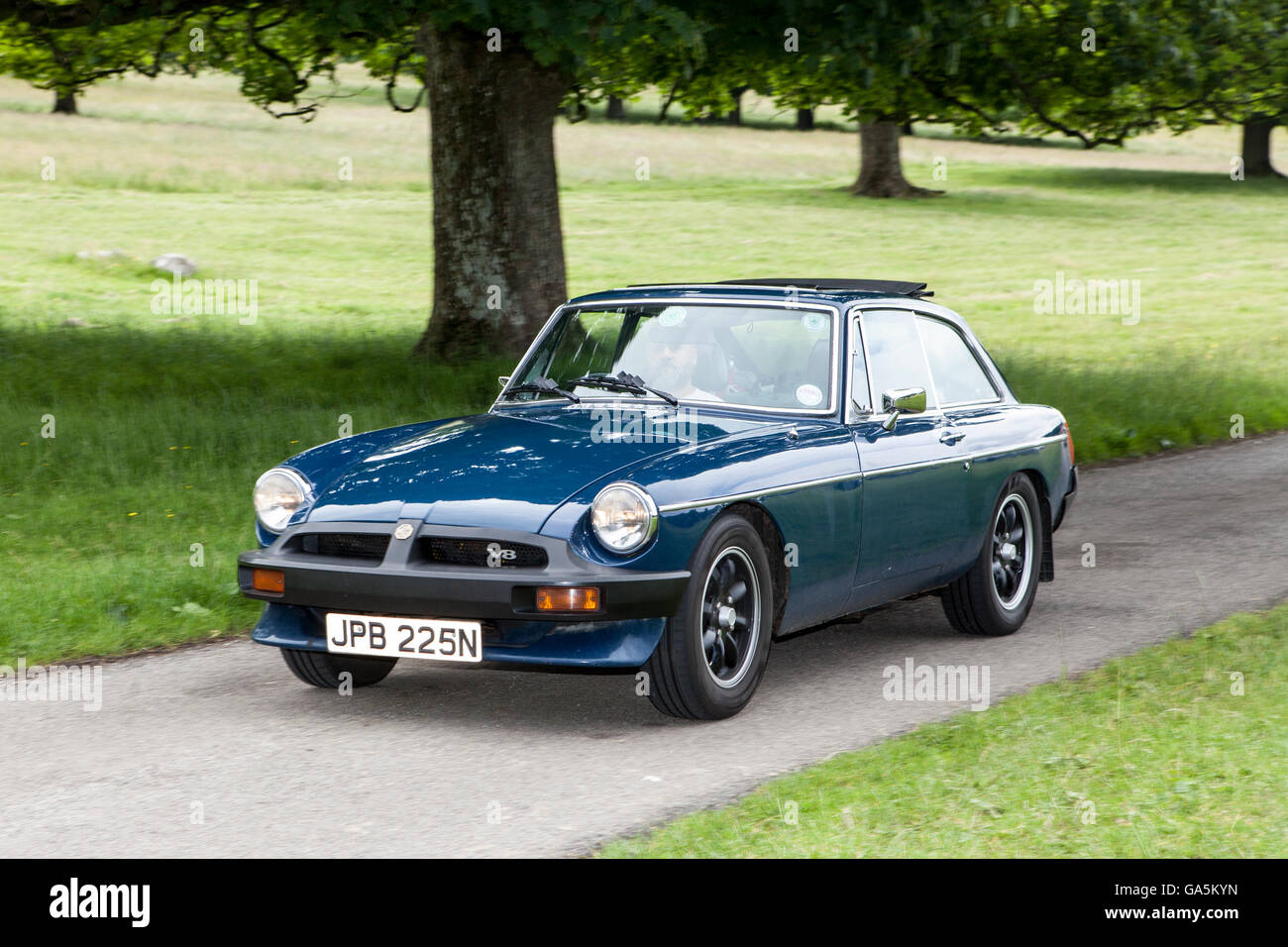 Mg Mgb Gt V8