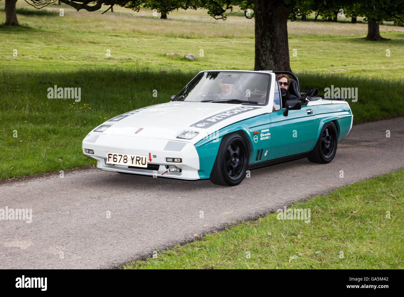 Reliant Scimitar Car High Resolution Stock Photography and Images - Alamy