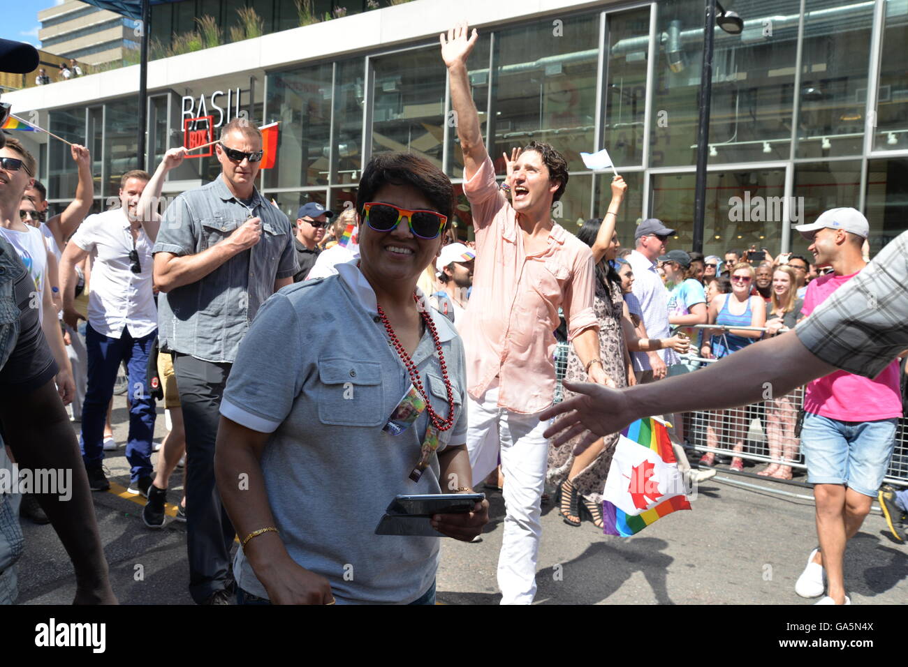 Canada justin trudeau pride parade hi-res stock photography and images ...