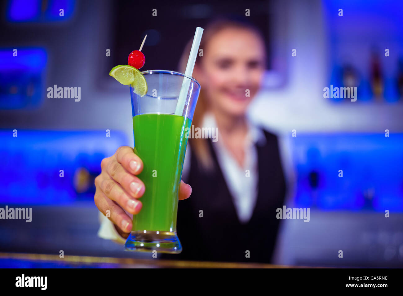 Barmaid pub hi-res stock photography and images - Alamy