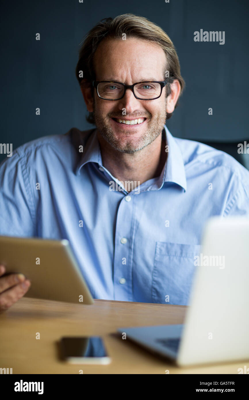 Professional man using laptop hi-res stock photography and images - Alamy