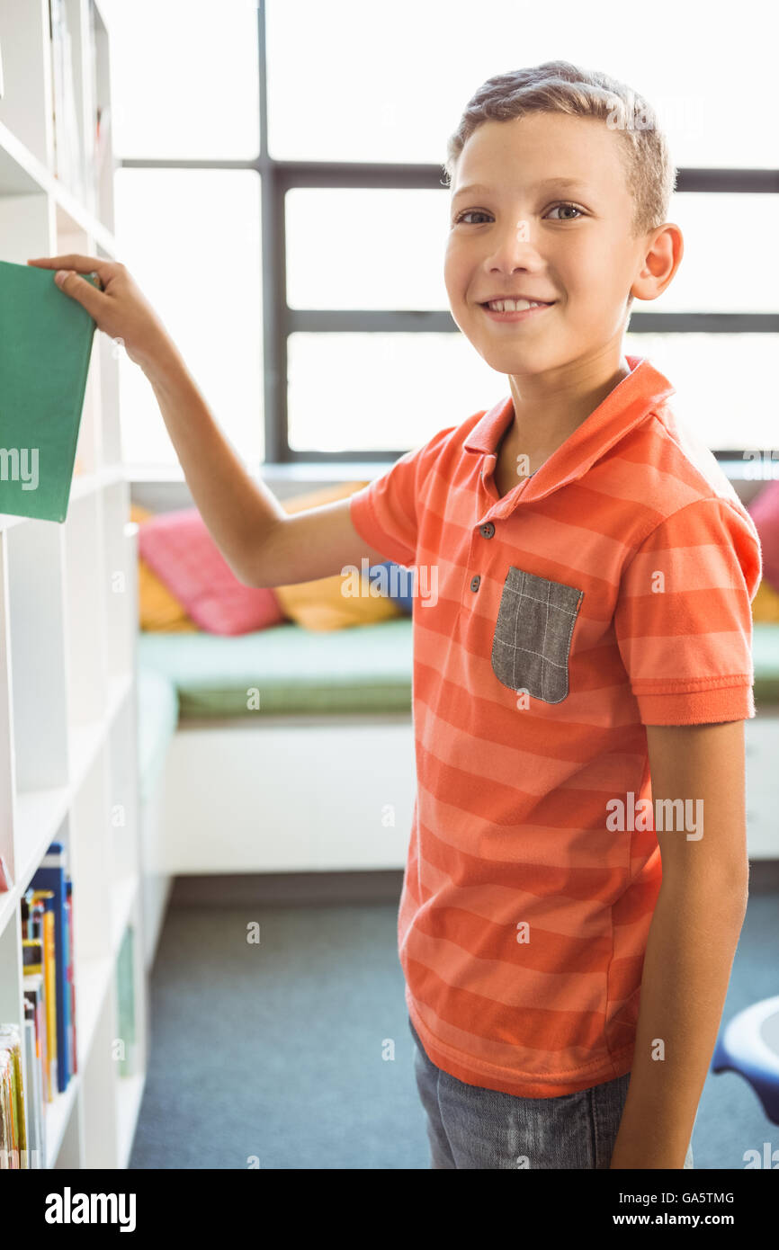 Boy book library hi-res stock photography and images - Alamy