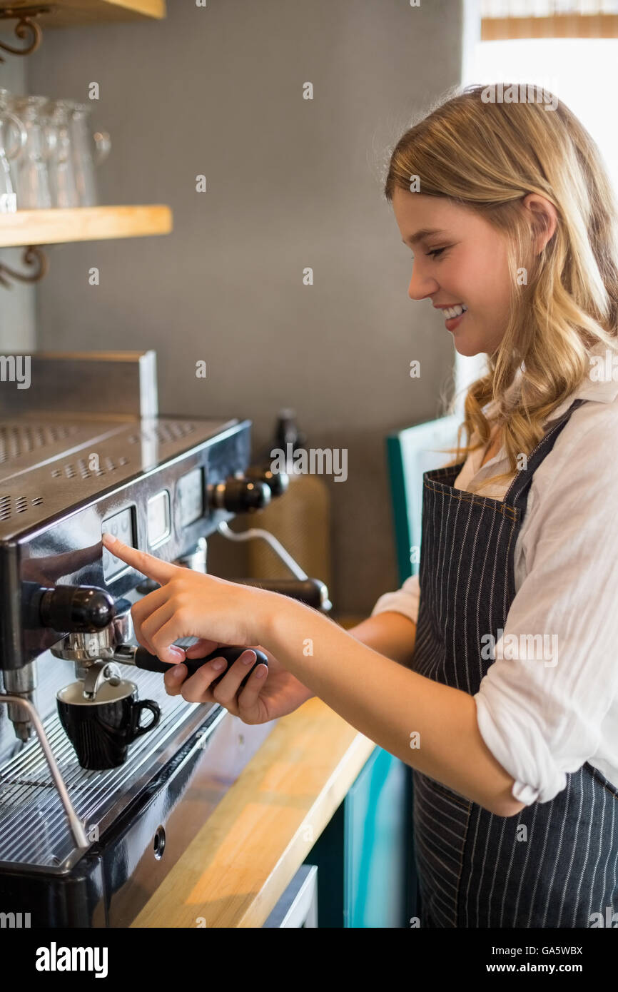 Waitress young woman cafe hi-res stock photography and images - Alamy
